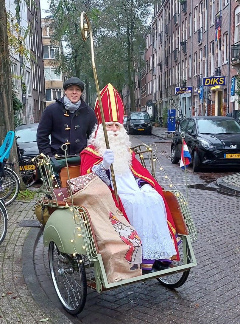 Riksja huren Amsterdam - Verhuur riksja, becak, klassieke fietstaxi!